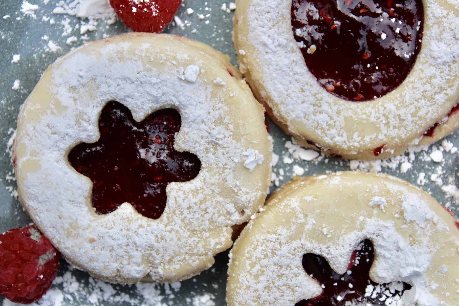 Shortbread Cookies with Jam (Sables) from Algeria - The Foreign Fork