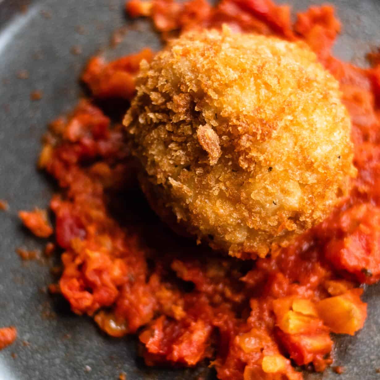 Arancini Recipe (Fried Rice Ball Stuffed with Cheese) - The Foreign Fork