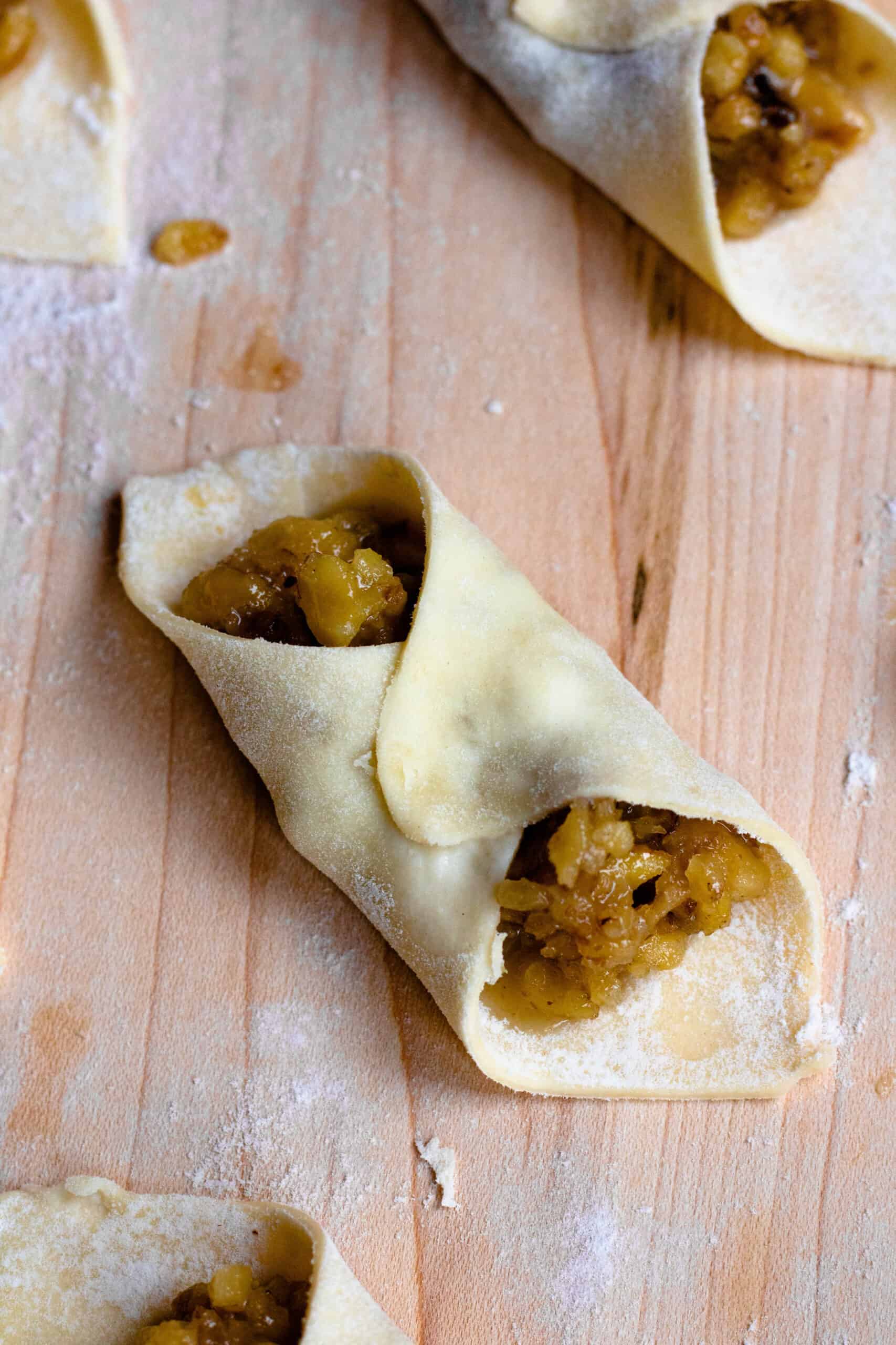 Walnut Cookie Recipe (Traditional Italian) - The Foreign Fork