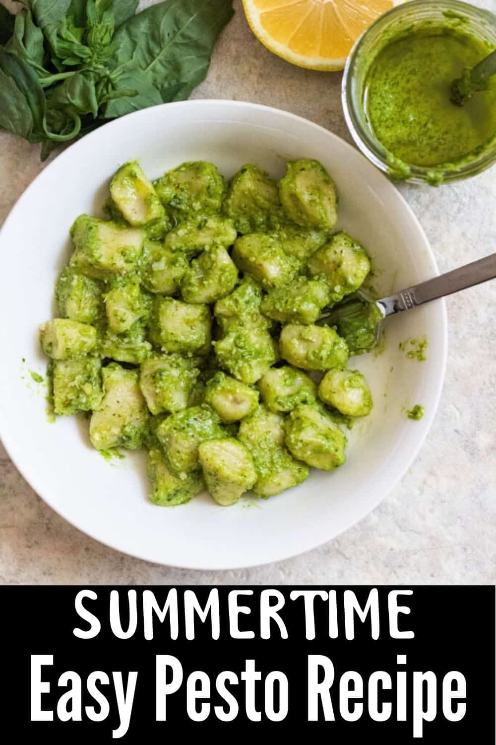 Easy Pesto Recipe - The Foreign Fork