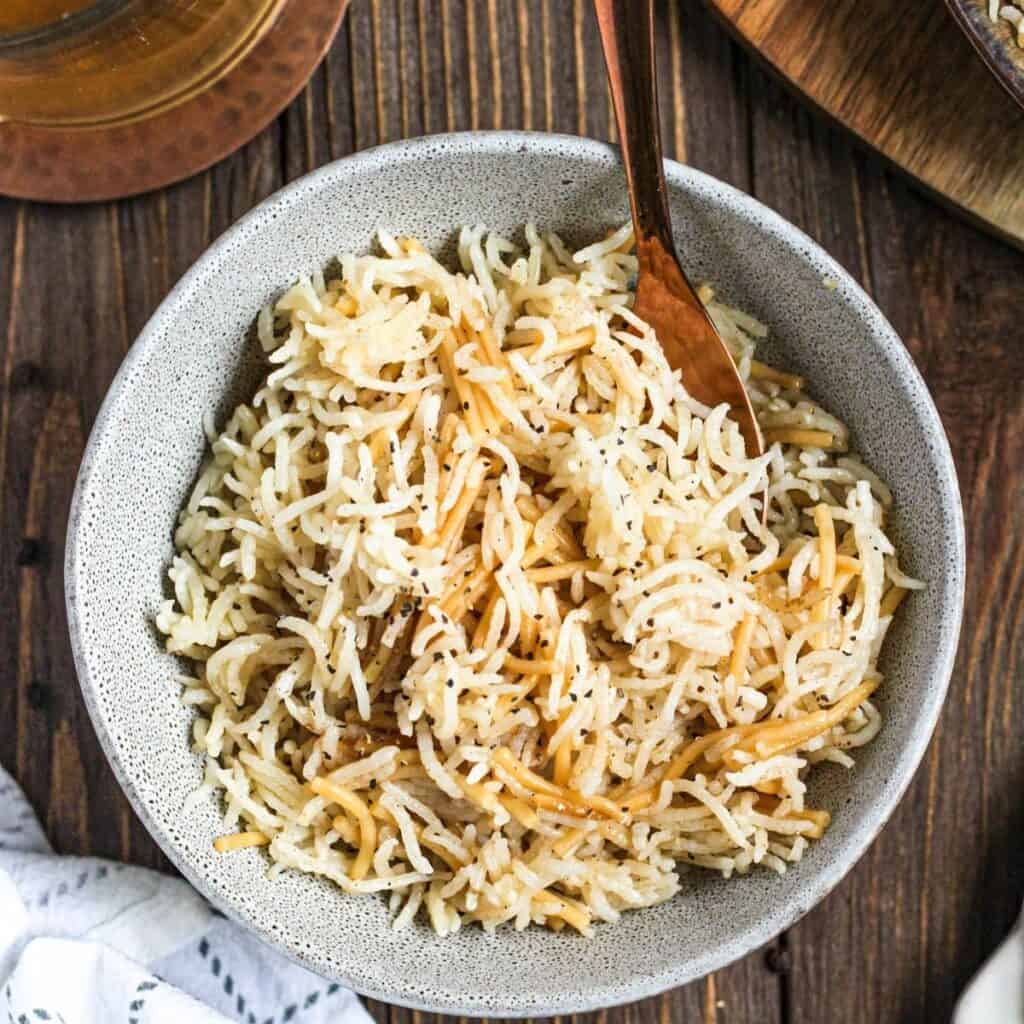 Vermicelli Rice - An Delicious Armenian Rice Pilaf! - The Foreign Fork
