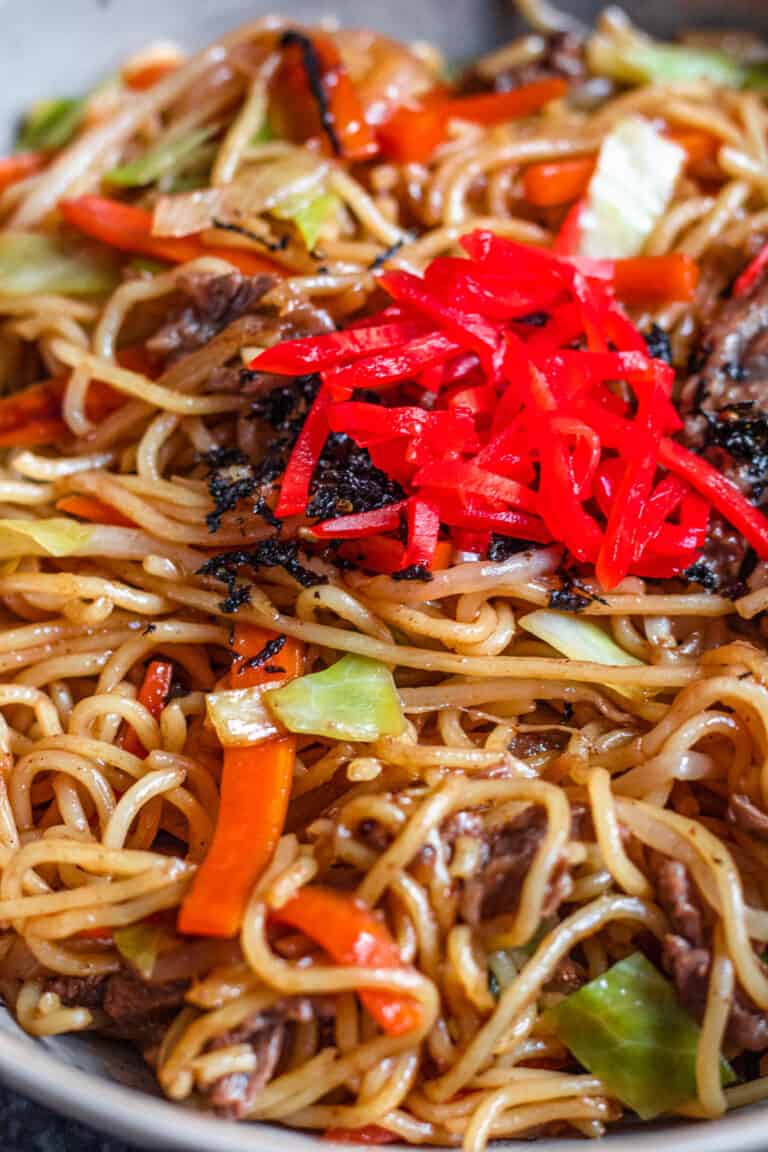 Beef Yakisoba Recipe - Japanese cuisine!- The Foreign Fork