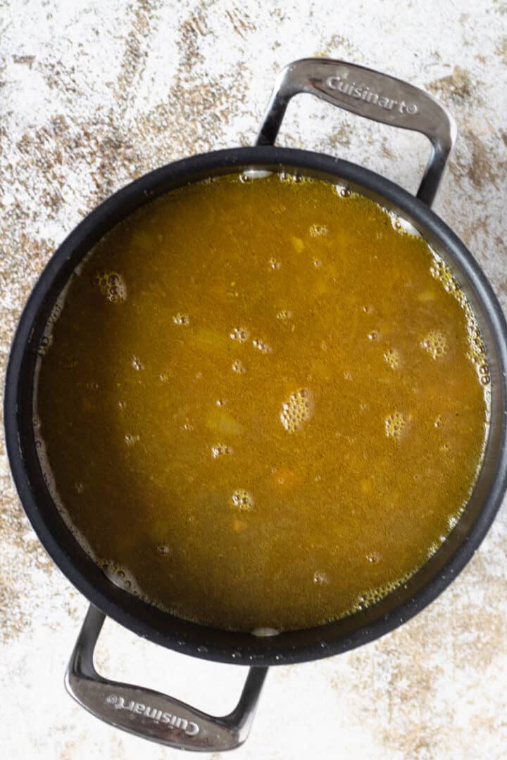 Maqluba Recipe (Makloubeh) with Chicken - The Foreign Fork