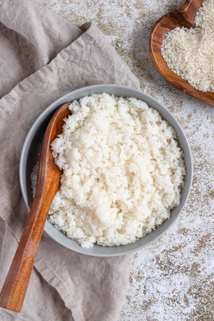 How To Make Sushi Rice without A Rice Cooker- The Foreign Fork