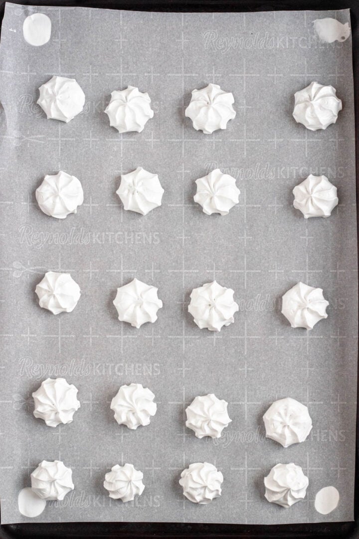 Suspiros - A Costa Rican Meringue Cookie - The Foreign Fork