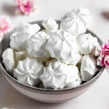 Suspiros - A Costa Rican Meringue Cookie - The Foreign Fork