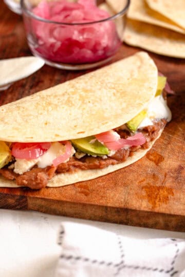 Baleadas Hondureñas Recipe - The Foreign Fork