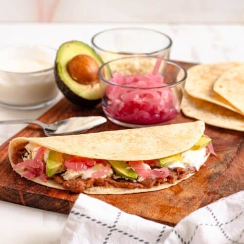 Baleadas Hondureñas Recipe - The Foreign Fork