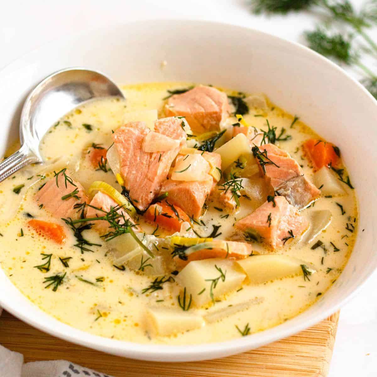 Lohikeitto Recipe (Finnish Salmon Soup) - The Foreign Fork